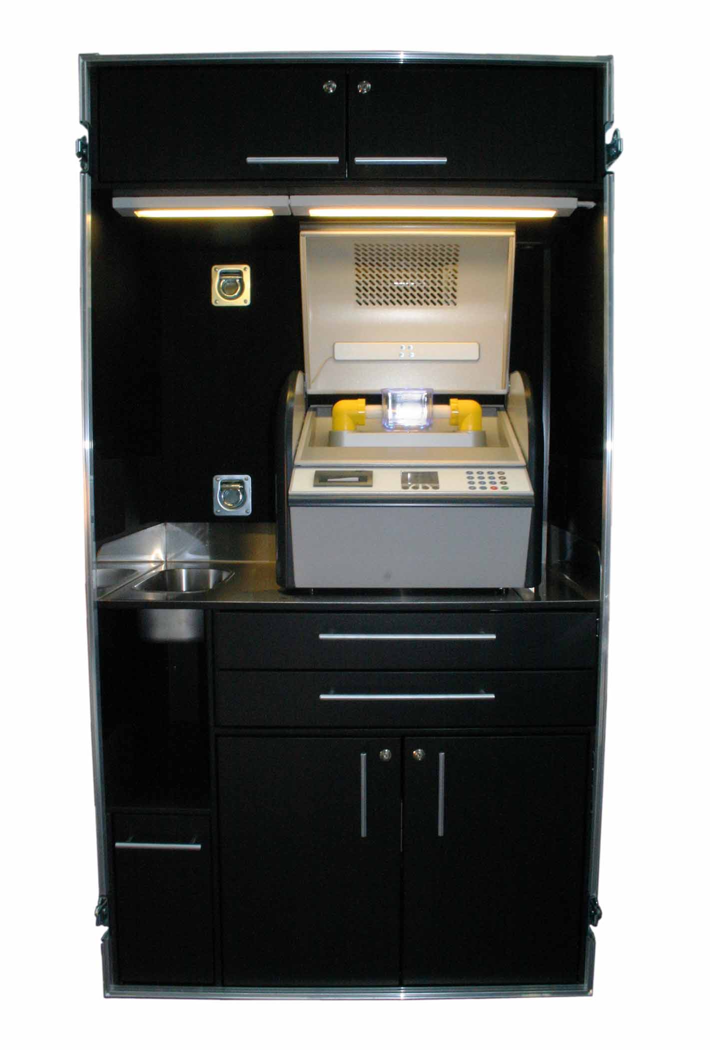 PrimeLabÂ® Compact - Customized modular lab solutions in a flight case